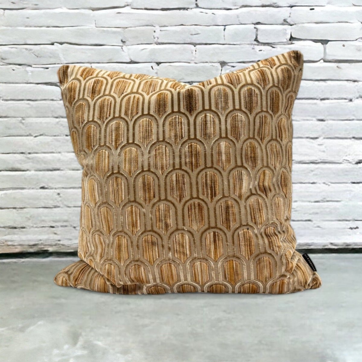 Cushion in Beverly Hills Champagne | Zanders & Co